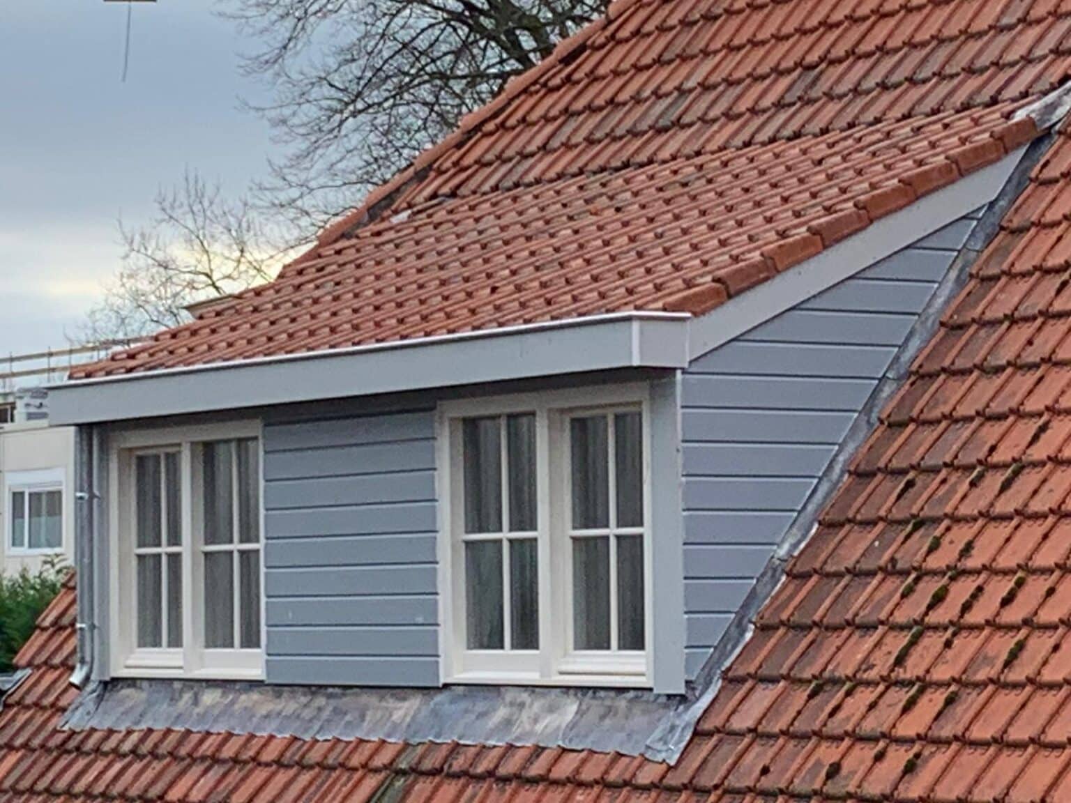 Dakkapel met schuin dak | Scheer Dakkapellen